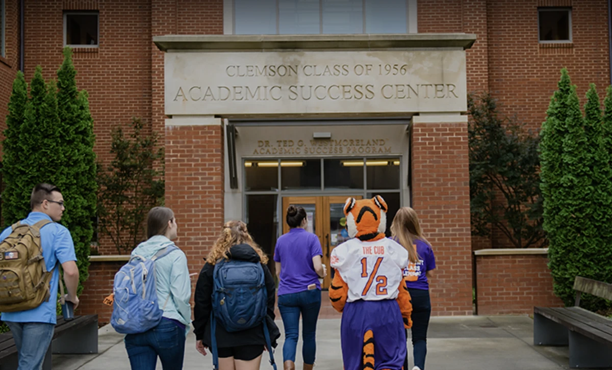 Your Student’s | The Clemson University Parent and Family Experience